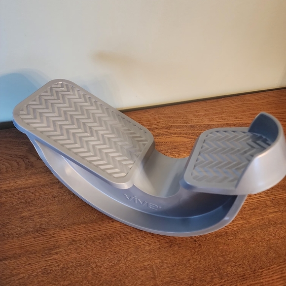 Vive | Other | Vive Foot Rocker Calf Stretcher For Achilles Tendinitis ...